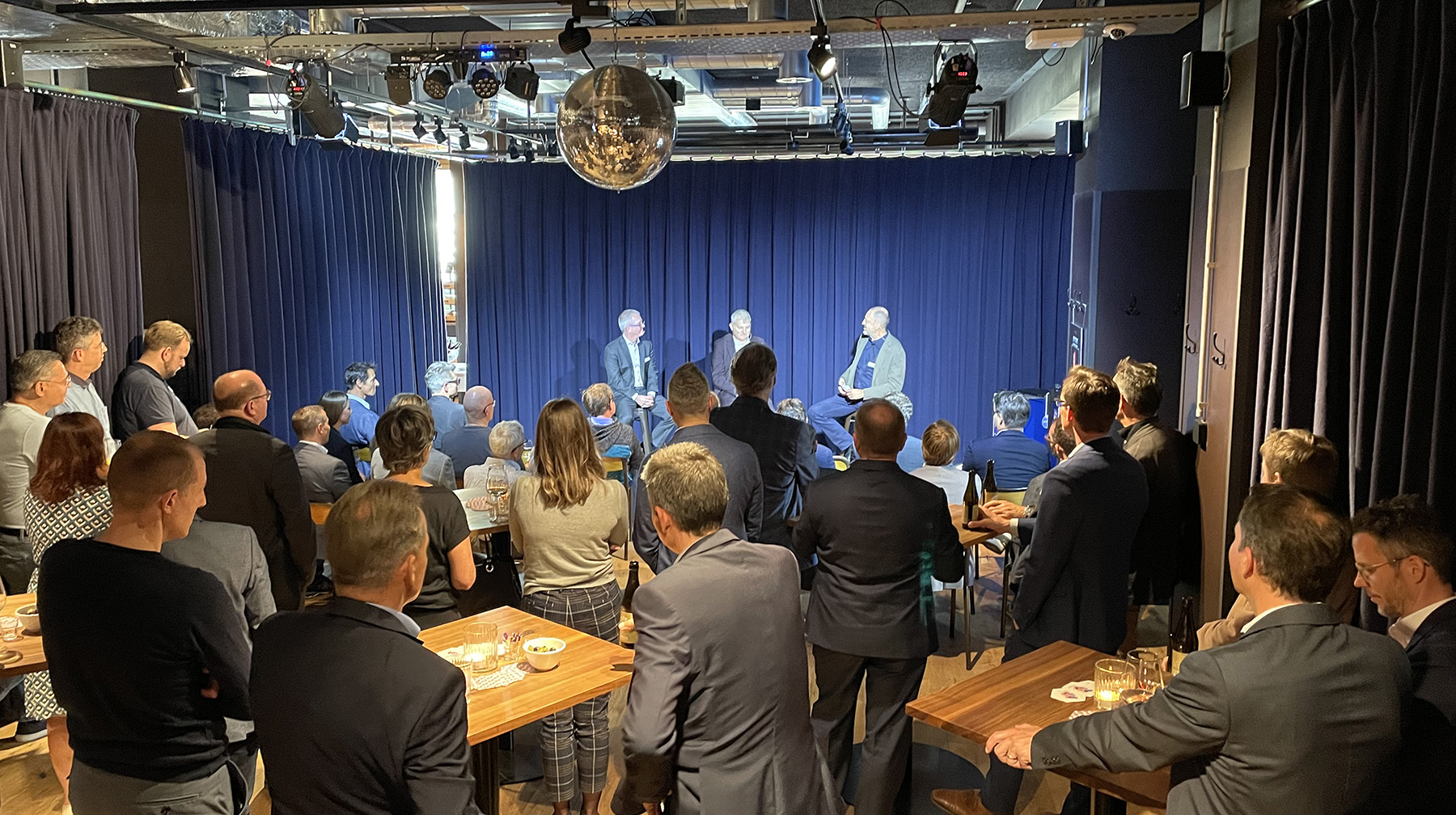 From start-up to global IT player - Netcetera story and pizza for 25th ...